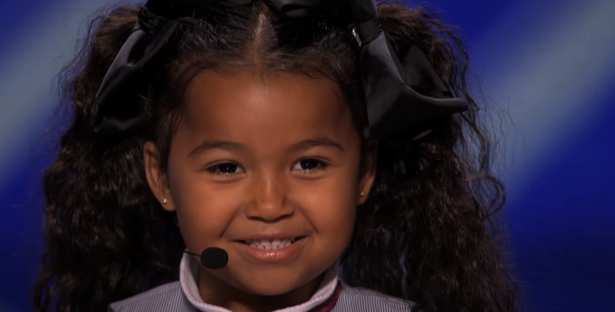 5-Year-Old's Overflowing Personality Shines as She Taps and Sing 'In ...