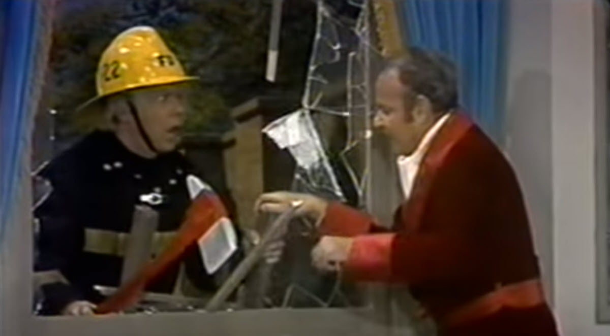 Tim Conway Saves The Day In Hysterical 'World's Oldest Fireman' Sketch