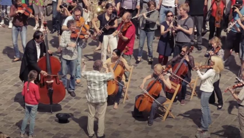 Little Girl Plays Recorder, Starts the Most Viral Orchestral Flash Mob ...