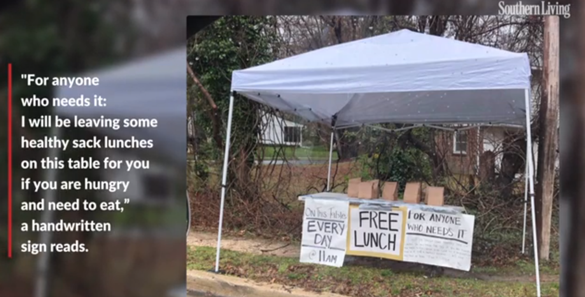 Mystery Mom Sets up a Table and Leaves Free Lunch Every Day for Anyone ...